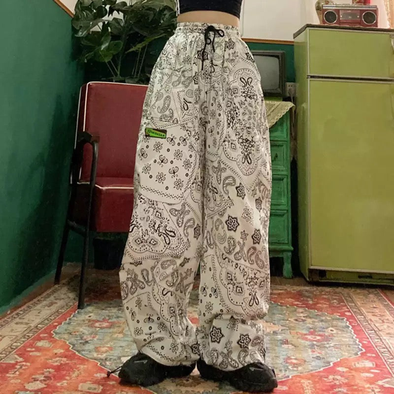 Bandana Pattern Pants – COLDLINE CLOTHING